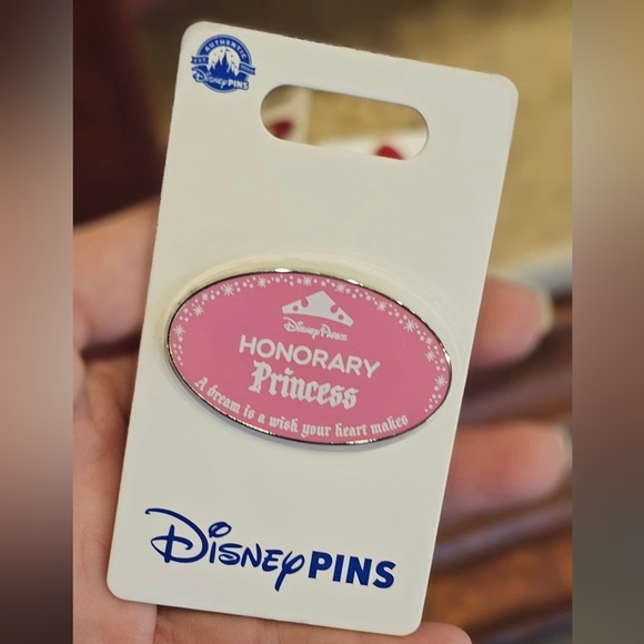 Disney | Accessories | 224 Disney Parks Honorary Princess Cast Member ...
